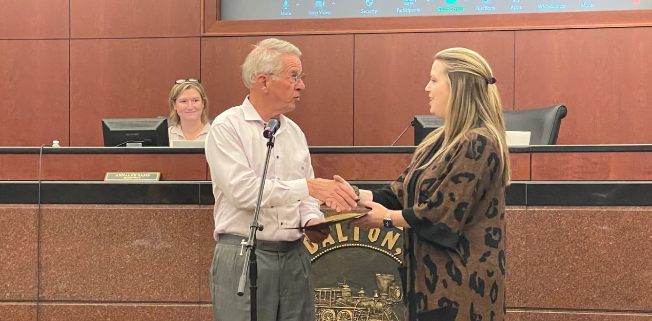 Mayor Encourages Support Of Small Businesses In Holiday Season | Dalton, GA